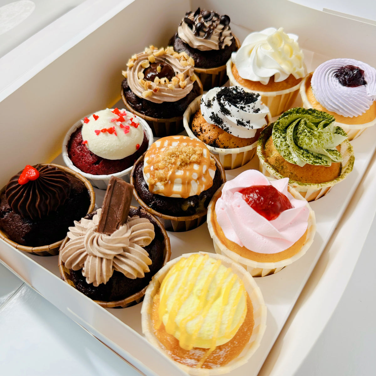 Assorted Cupcakes – Happy Cake